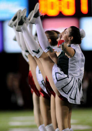 It’s all about the shoes for The Woodlands Highsteppers (with photos)
