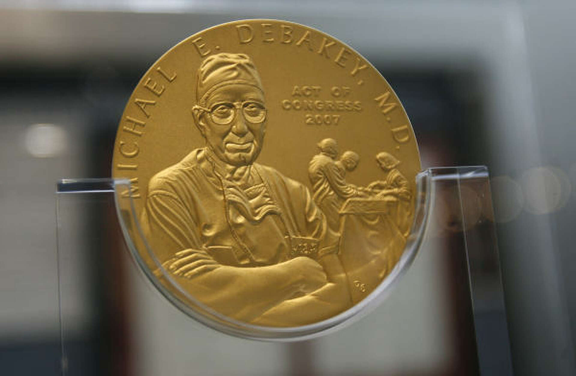 Baylor honors pioneer DeBakey with library, museum