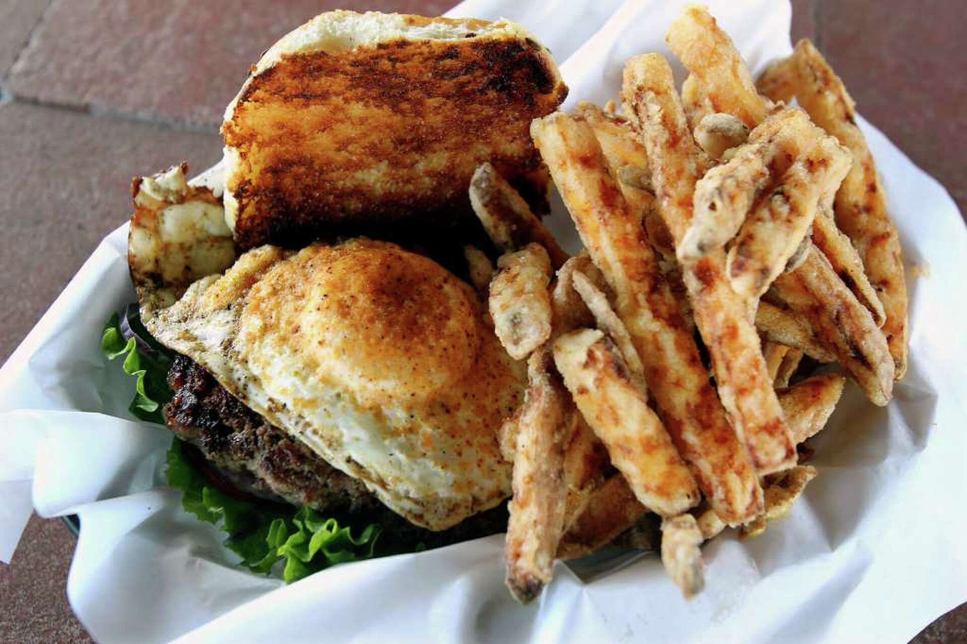 Mobile food vendors thriving