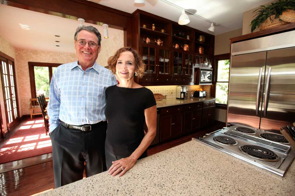 Cooks & Cocinas: Bruce and Anne Walker