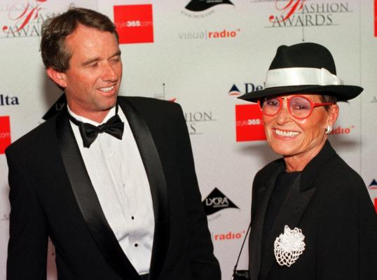 Fashion firm founder Liz Claiborne dies at 78