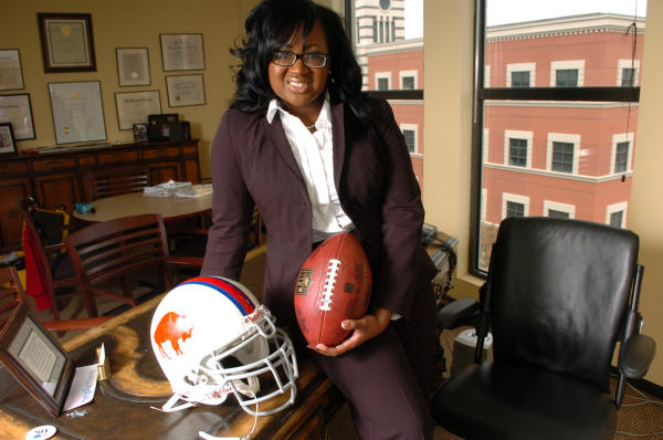 Financial planner: giving back is key