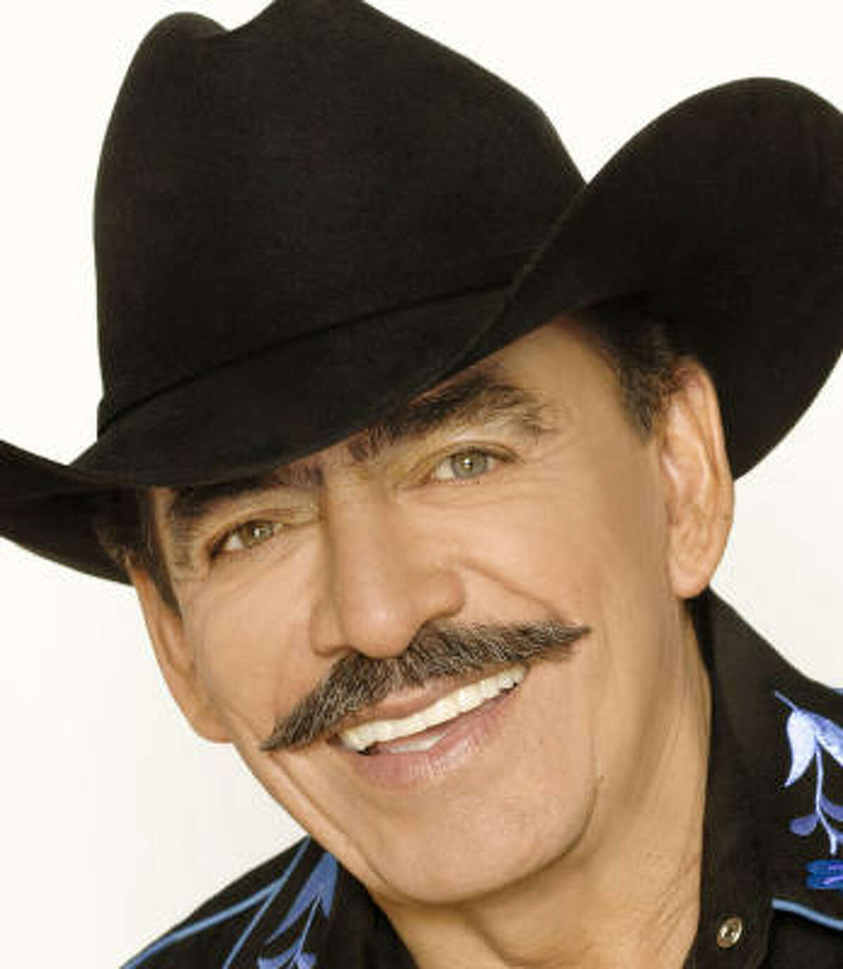 Son of Mexican singer Sebastian killed in bar fight