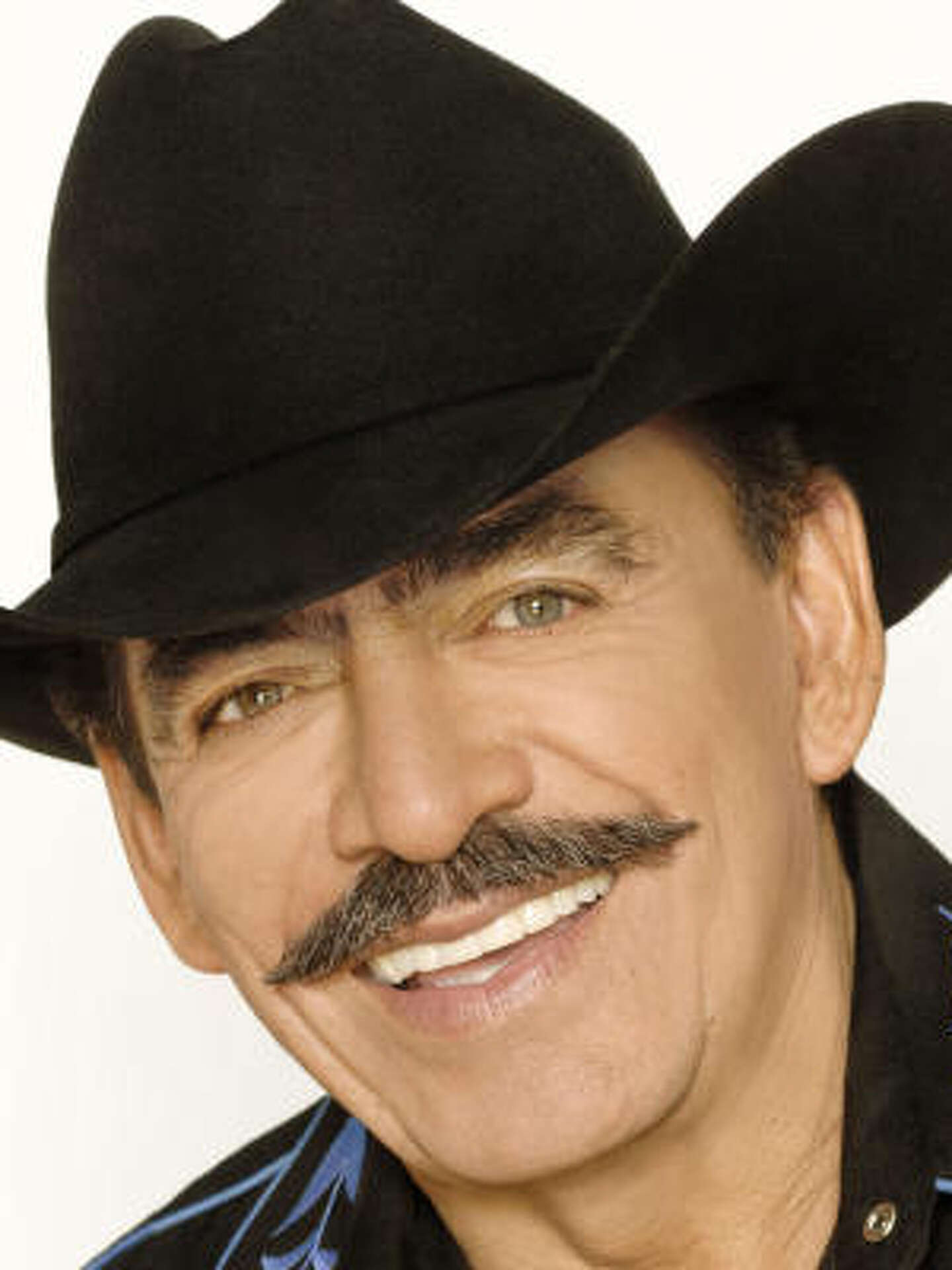 Son of Mexican singer Sebastian killed in bar fight