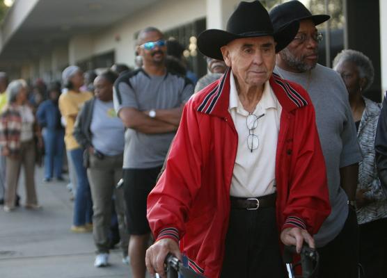 Start of Harris early voting twice as busy as in '04