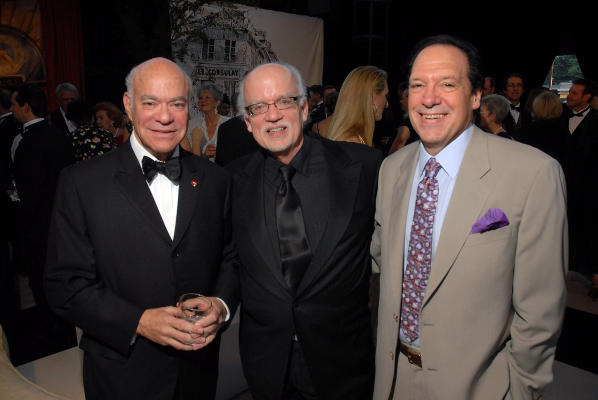 Scene: Alley Theatre gala glitters with Hollywood glamour