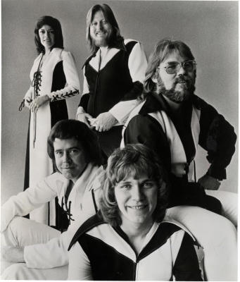 The strange career of Mickey Jones