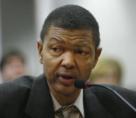 Perry picks 5 appointees to reshape TSU