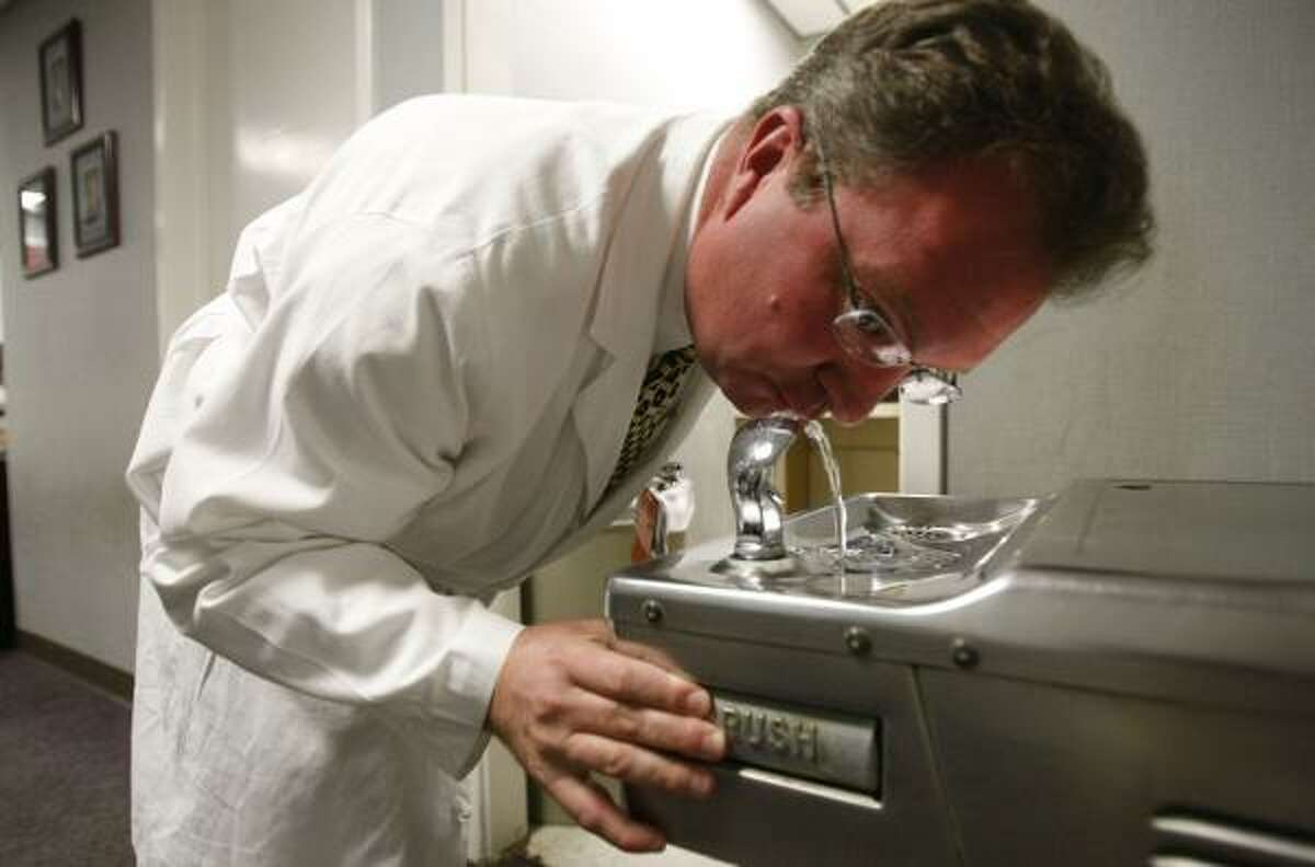 UTMB takes precautions after finding Legionella bacterium