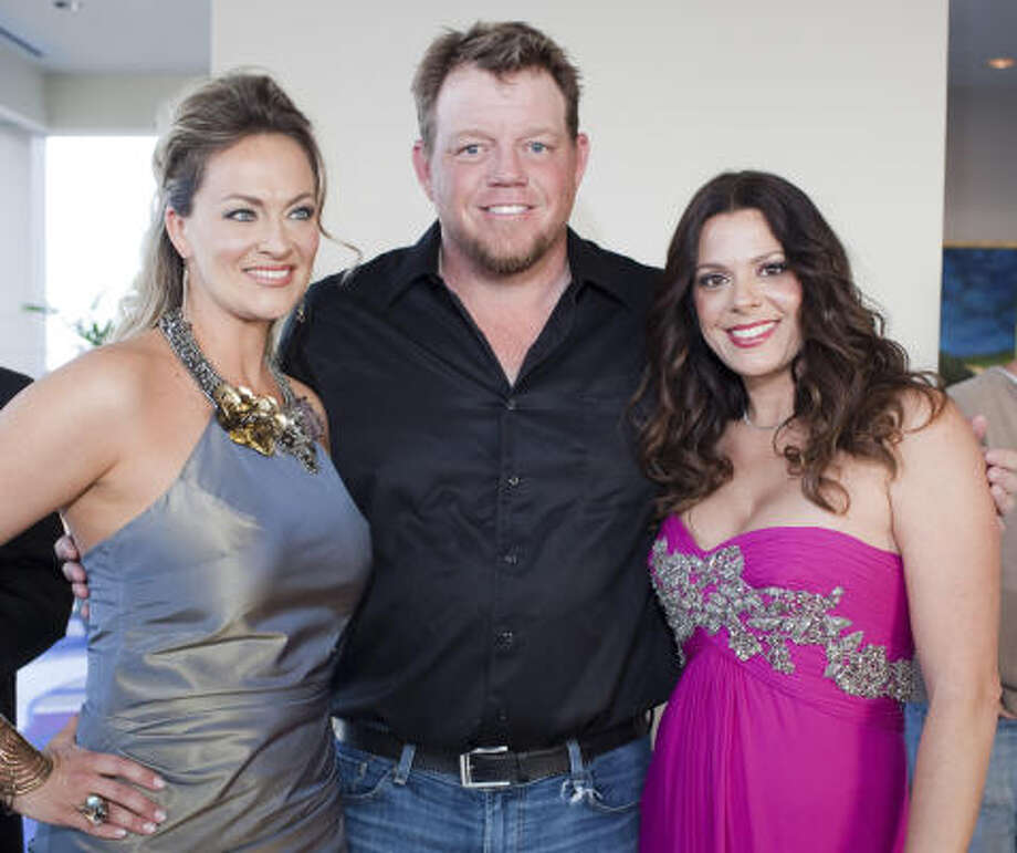 Pat Green, denim and diamonds - Houston Chronicle