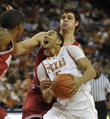 Like predecessors, PG Joseph key to Texas' success