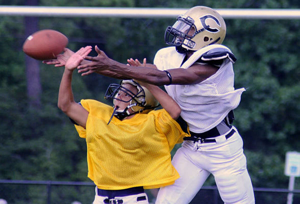 Conroe hopes to builds on 8-3 football season