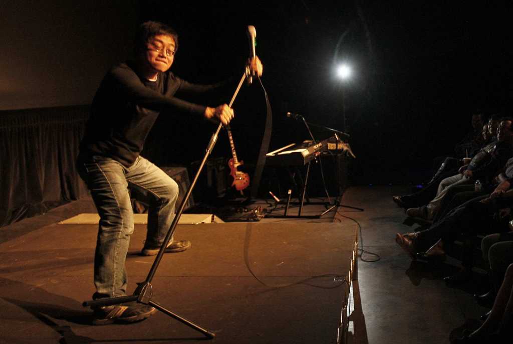 Stand-up comic finally translates in U.S.