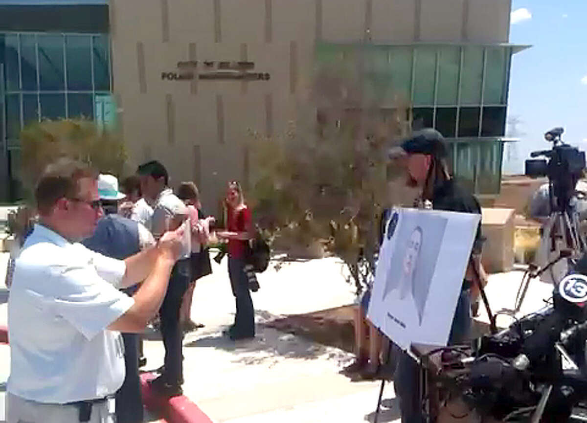 AWOL soldier jailed in plot on Fort Hood