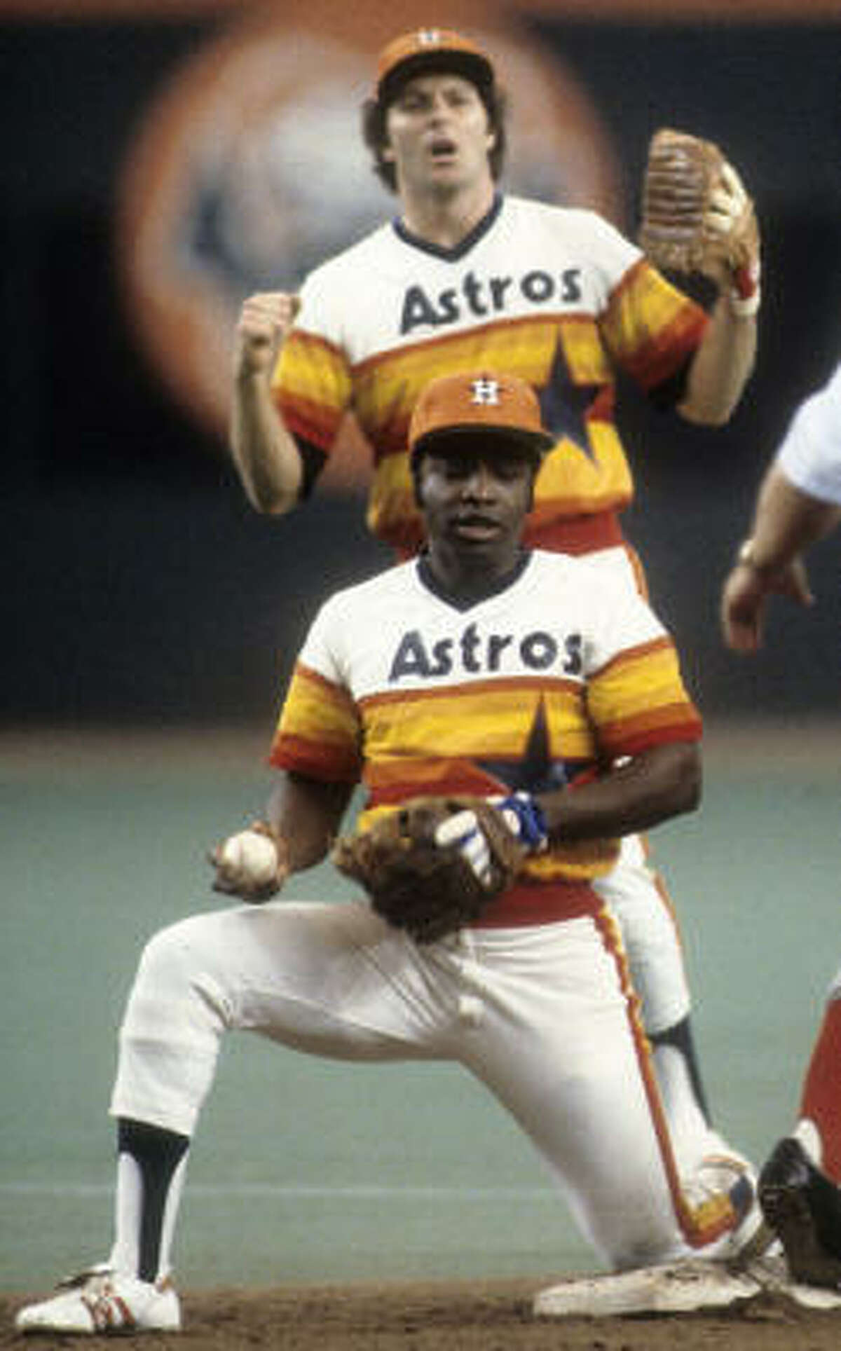 Hall of Famer Joe Morgan - the Astro who got away - dead at 77