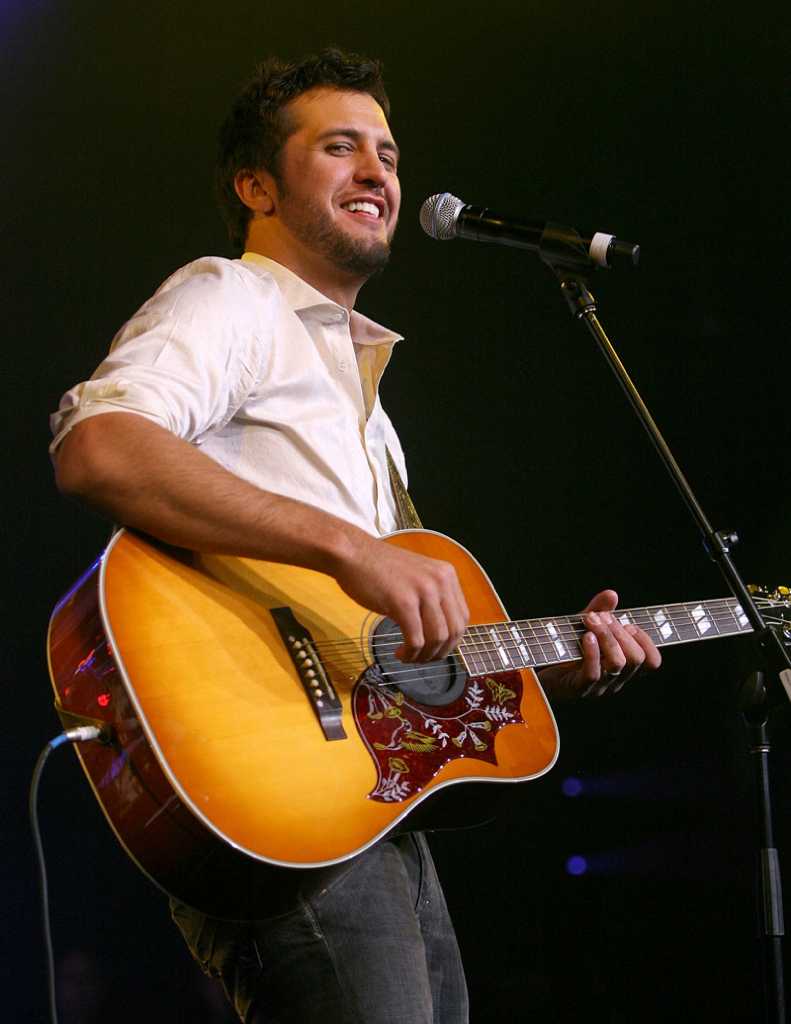 2012 rodeo performers