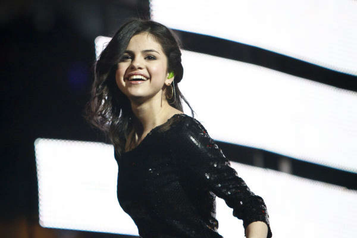 Selena Gomez can't escape the past