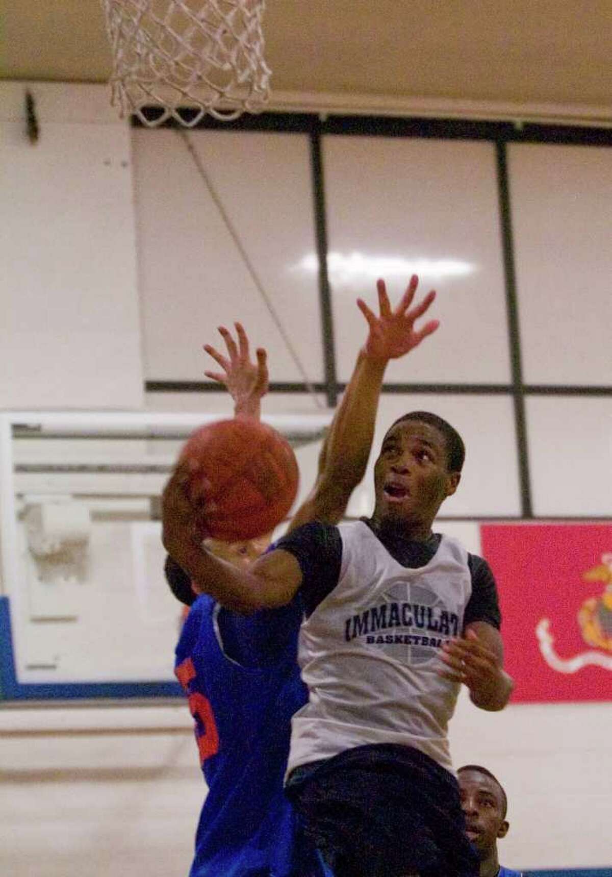 Immaculate's McCorkle lifts Mustangs past Danbury for summer league title