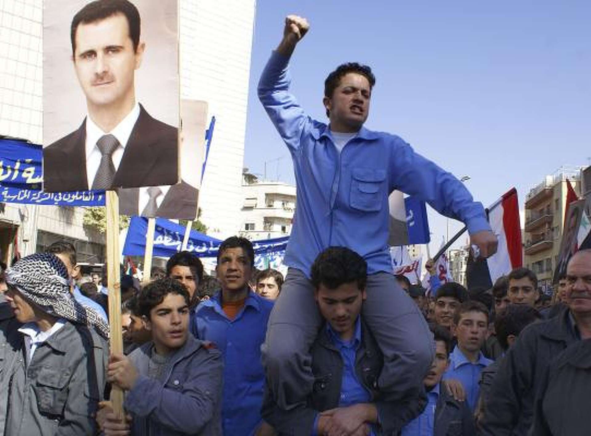 Thousands of Syrians protest raid by U.S. forces