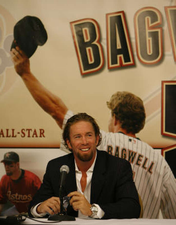 10 years ago this week, Jeff Bagwell retired from the Houston Astros ...