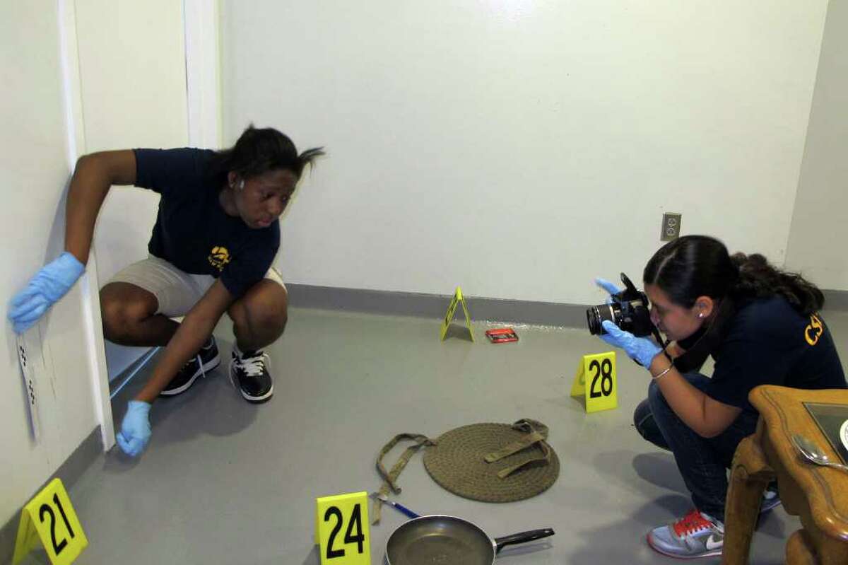 Students learn the art of crime scene investigations