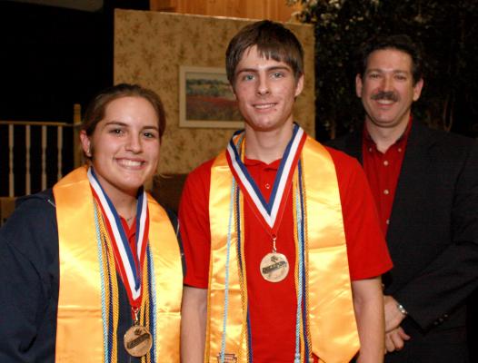 Faith West recognizes top students (w/photo)