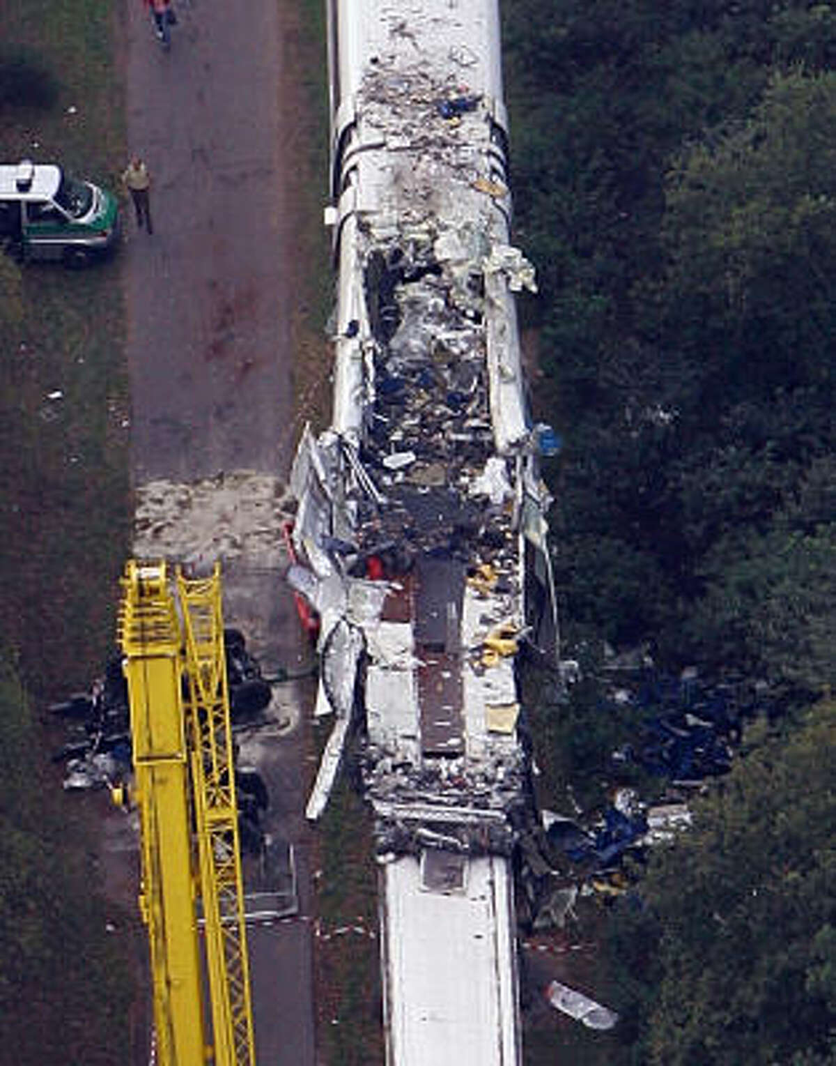 Germans eye safety check status on doomed train