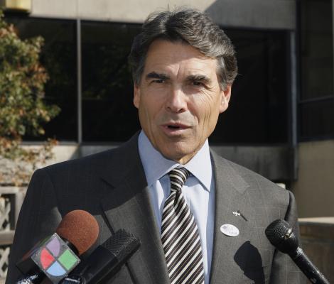 Perry takes helm of Republican governor's group