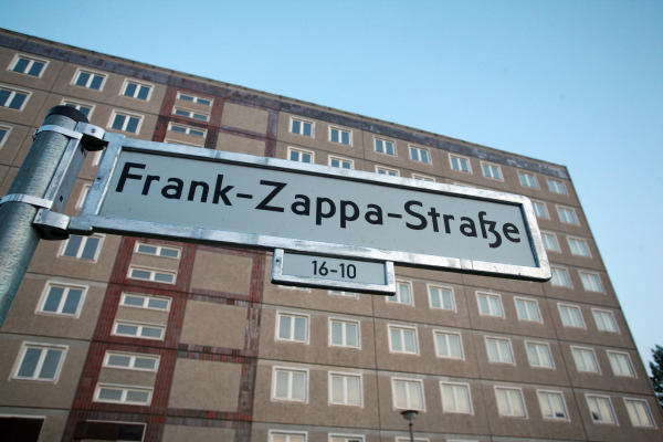 Berlin names street after Frank Zappa