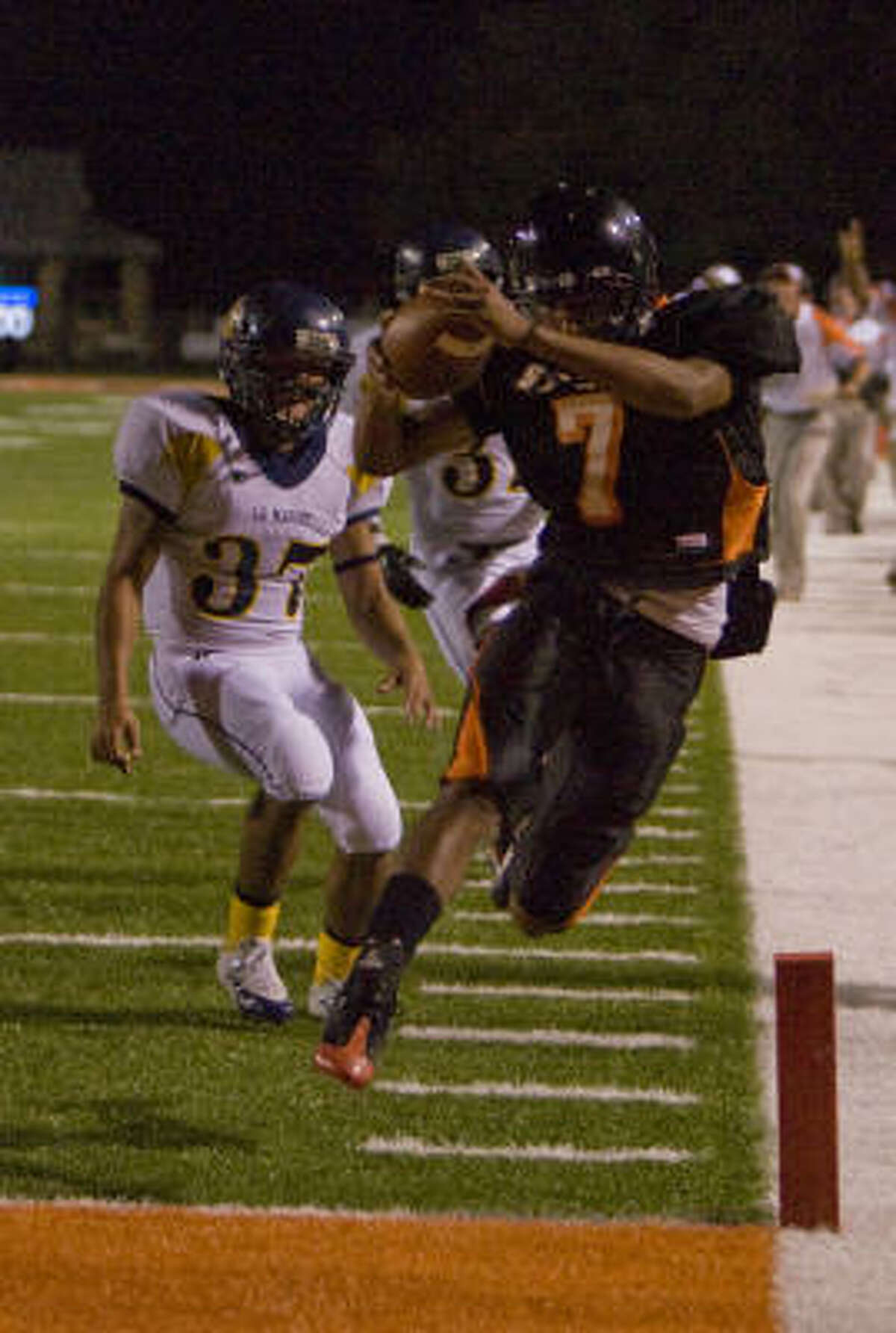 Texas City beats La Marque in Battle By Bay