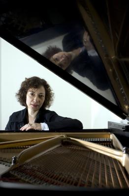 Sarah Rothenberg connects artistic disciplines