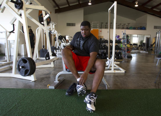 NFL prospects train at Plex