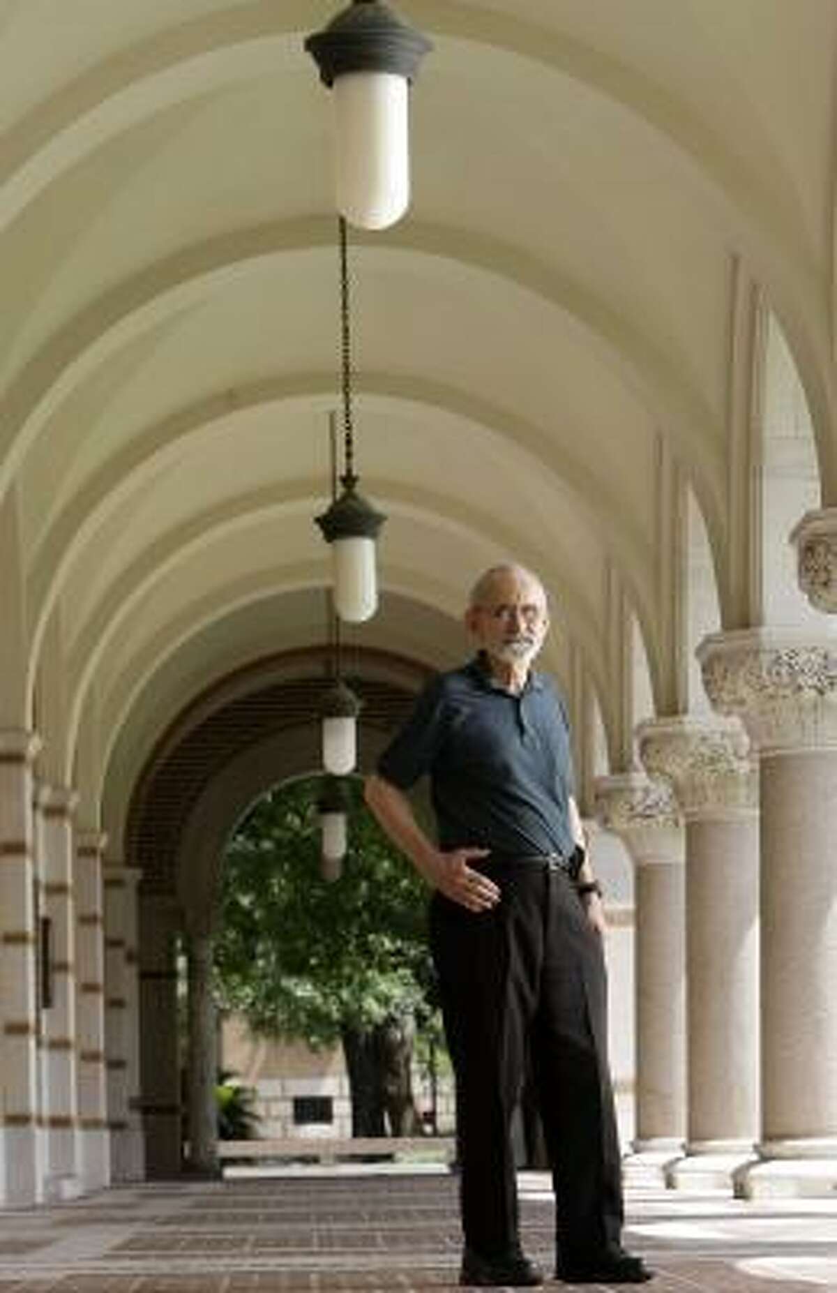 Legendary Rice professor Robert Curl retiring