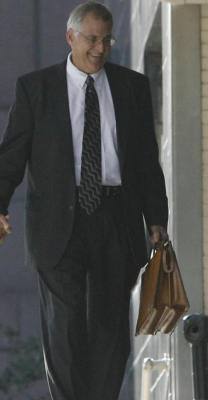 Judge Kent reports to prison hospital in Massachusetts