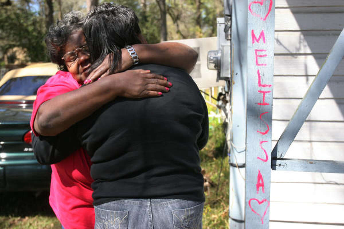 Teen arrested in fatal baseball bat attack on pregnant woman