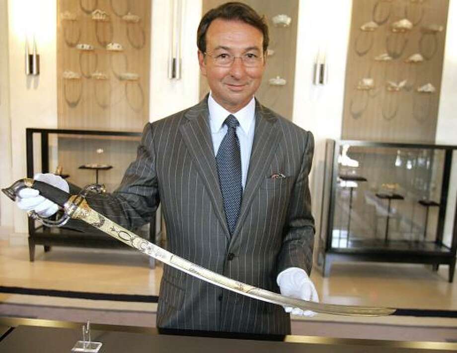 Napoleon's golden sword to go to highest bidder - Houston Chronicle