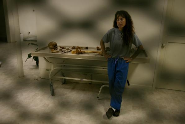 Dead immigrants pose border dilemma