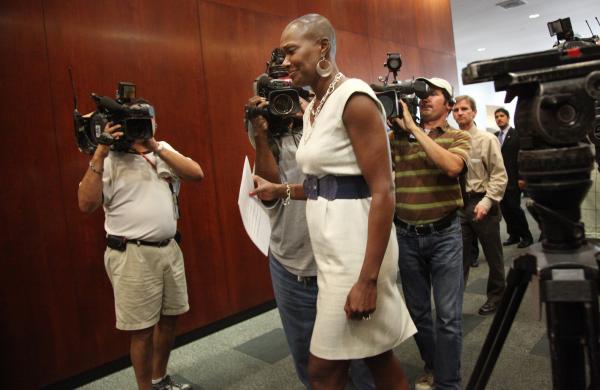 Houston councilwoman says she'll be cleared in ethics probe