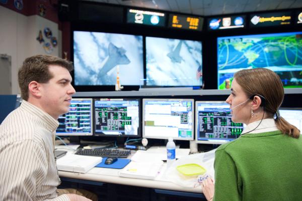 NASA flight controllers AID Japanese