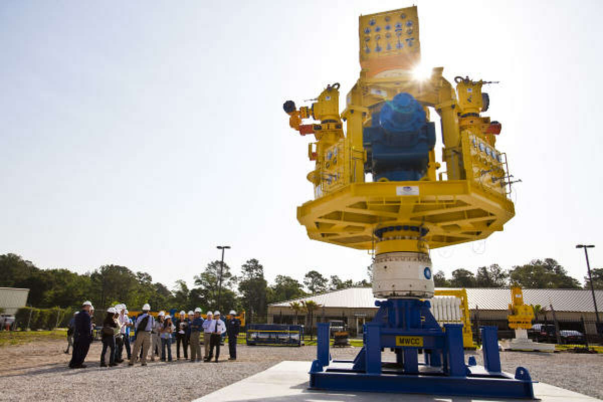 New oil spill containment system awaits call to action