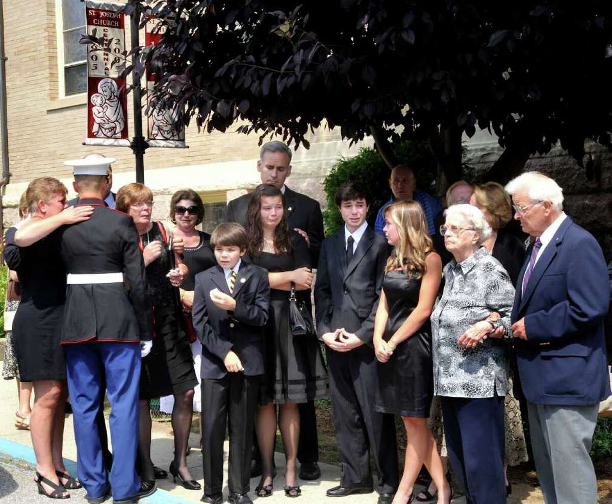 Danbury says farewell to former Mayor James E. Dyer