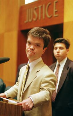 'Powerhouse' politician Roach mourned after death at 49