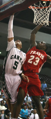 Hightower boys power past Travis to earn trip to state