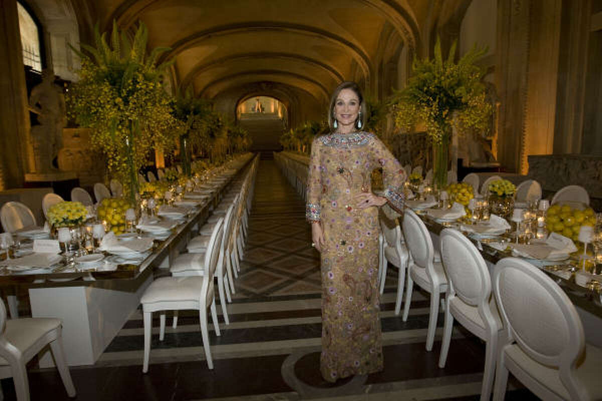 Houston socialite Becca Cason Thrash to be knighted in Paris