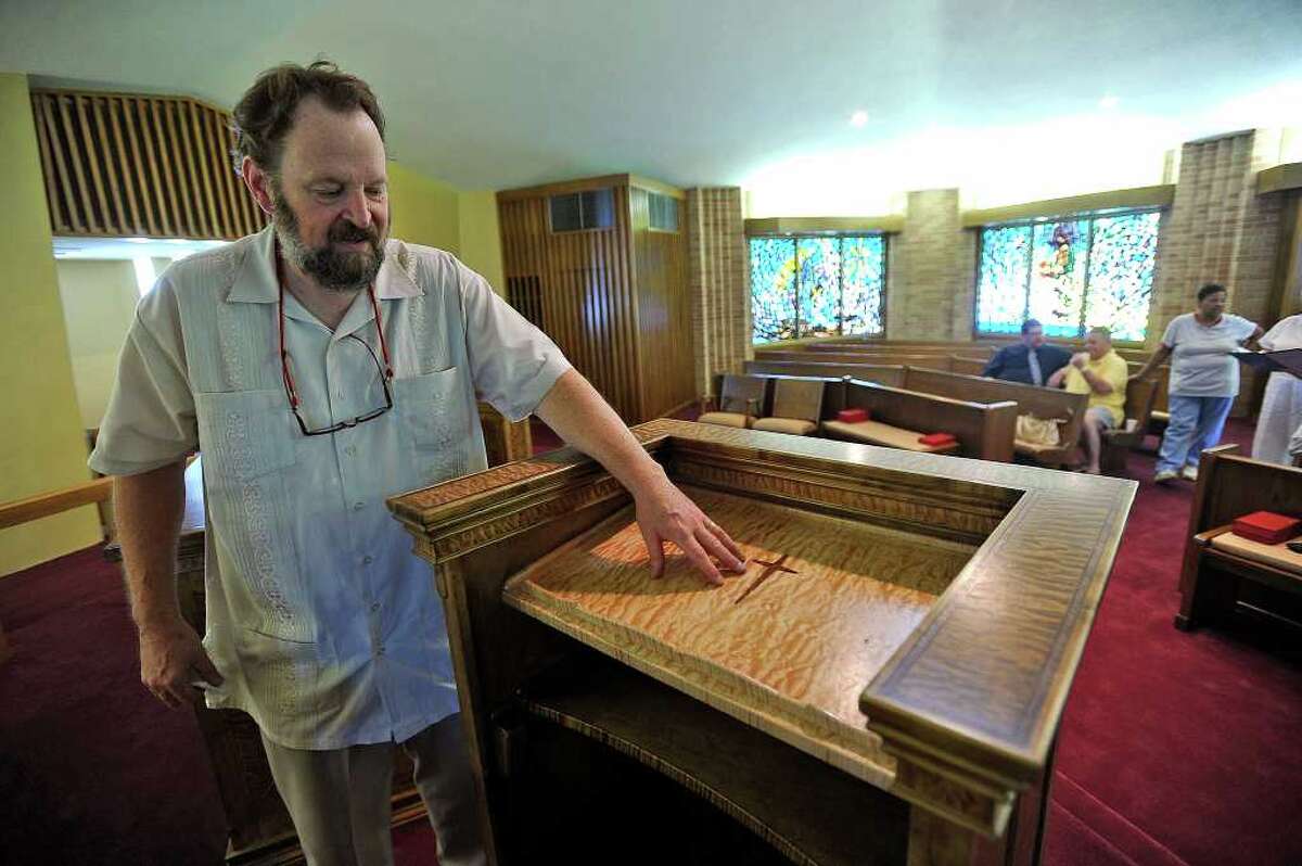 Church commissions Jasper carpenter to replace pieces ruined by Rita