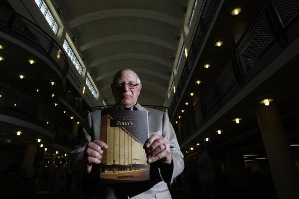 Foley's staffers to gather for five-year reunion