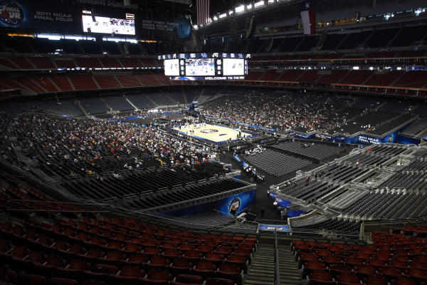 Reliant Stadium is ready for its close-up