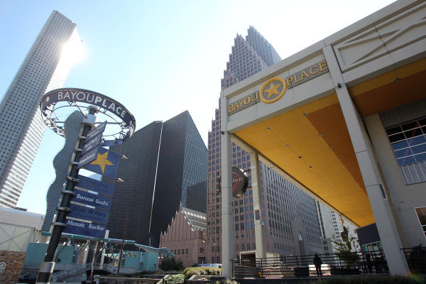 New tenants bringing brighter nightlife to Bayou Place