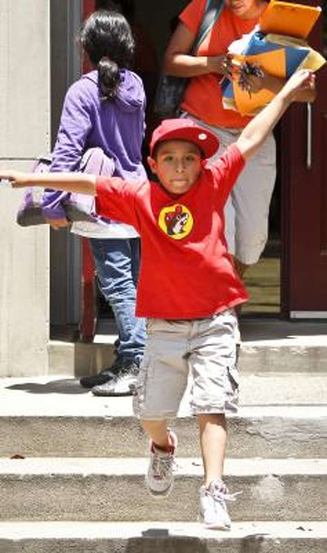 As school year closes, so do 4 HISD elementaries