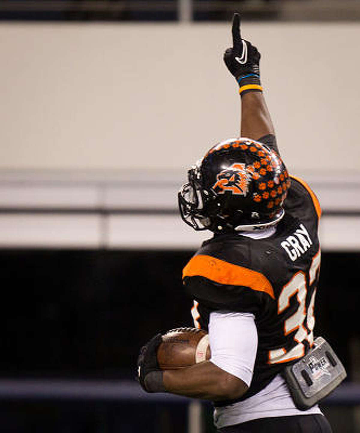 High school football title games awash in stars